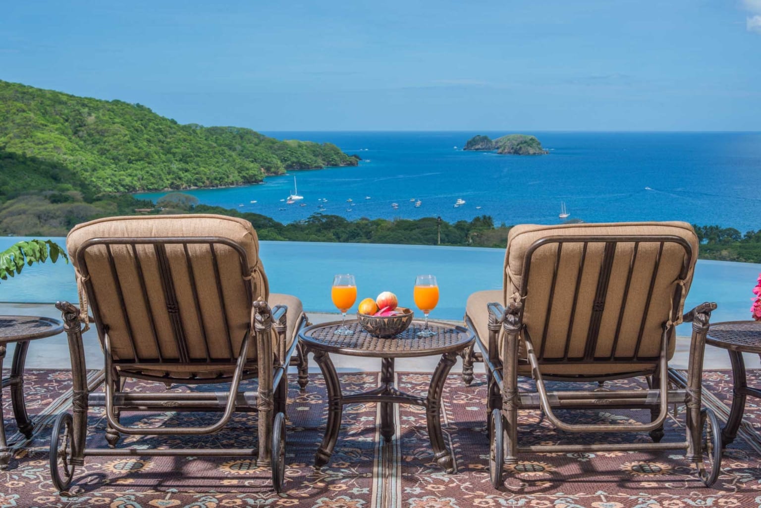 Choose a Luxury All Inclusive Vacations Villa in Costa Rica